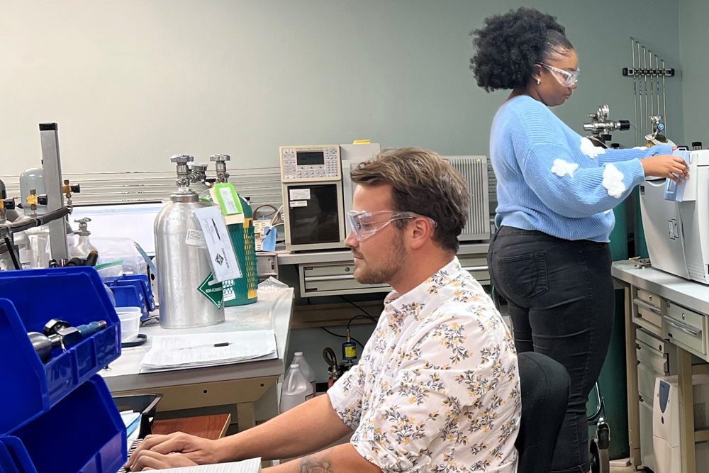 Airborne Labs International - Independent Commercial Laboratory